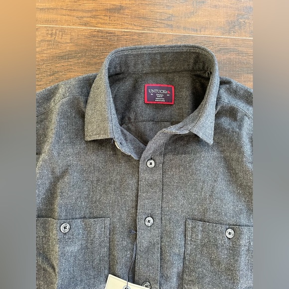 UNTUCKit | Shirts | Untuckit Hemsworth Flannel Shirt Charcoal ...